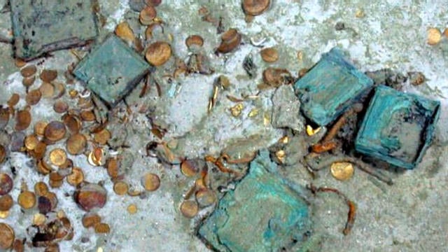 Treasure hunter stuck in jail for refusing to disclose location of gold ...