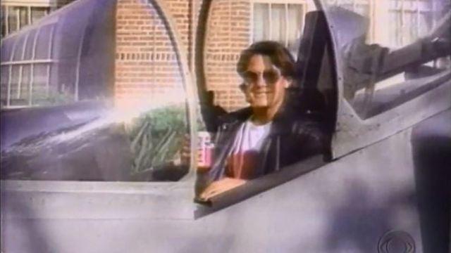 1996: Man sues Pepsi for not giving him the Harrier Jet from its ...