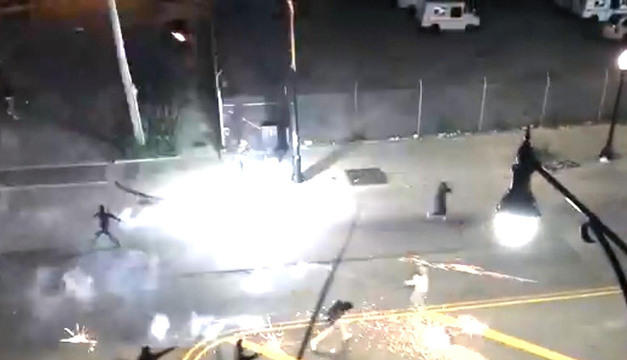 Roman candles: New weapon of choice in Chicago? - CBS News