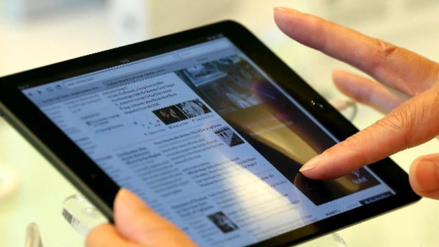 Apple may launch a giant iPad - CBS News