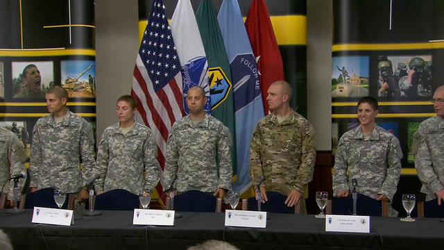 Shaye Haver and Kristen Griest, first women to pass Ranger School ...