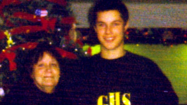 Colton Harris Moore, the "Barefoot Bandit," speaks from prison - CBS News