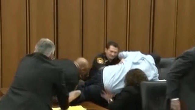 Father attacks daughter's killer, serial killer Michael Madison, in ...