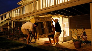 How grocers wring extra cash out of shelf space - CBS News