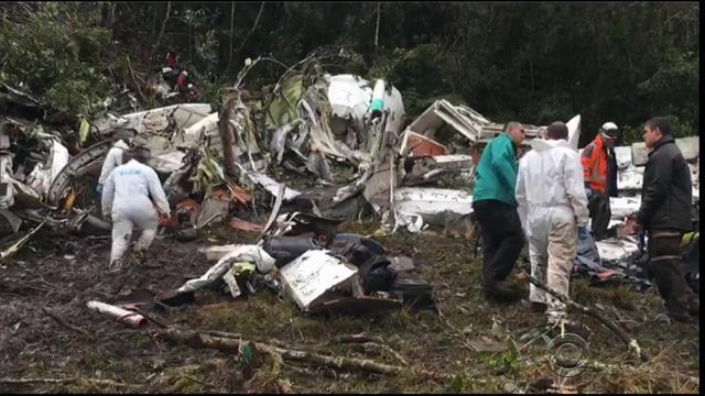 Official: Airline was warned plane barely had enough fuel for flight to ...