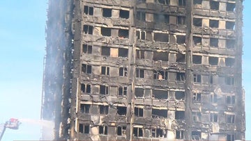 Fire in London high-rise leaves at least 12 dead in Grenfell Tower ...