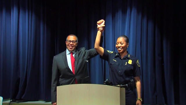 Ulysha Hall makes history as Dallas Police Department's first female ...