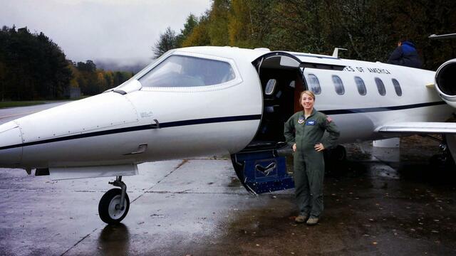 Sailor becomes first woman to complete Navy special warfare training ...