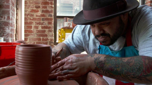 Ceramic artist Roberto Lugo's spin on teapots - CBS News
