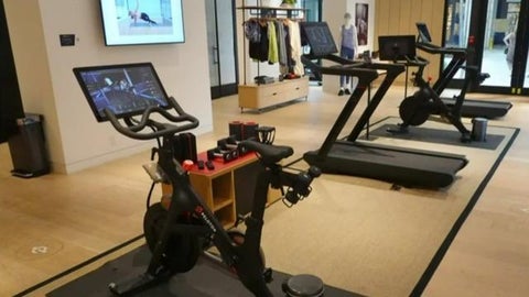 Peloton will no longer be manufacturing its own bikes - CBS News
