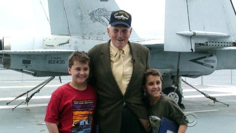 Twin boys' World War II dream comes true - CBS News