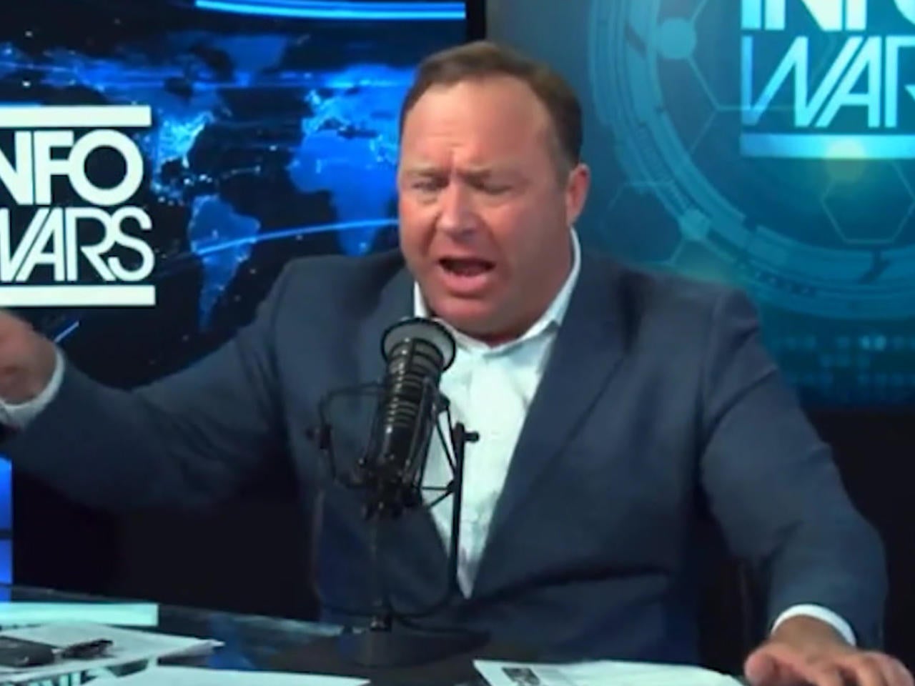 Sandy Hook: Alex Jones' conspiracy theories prompt parents to fight ...
