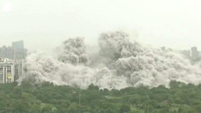 Two high-rise towers no one ever lived in get imploded after 12-year ...