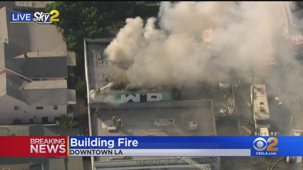 Crews extinguish one-story structure fire in downtown Los Angeles - CBS ...