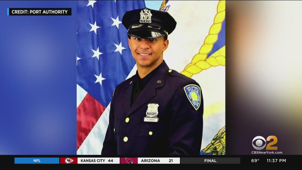 Port Authority Police Officer Anthony Varvaro, a former Major League ...