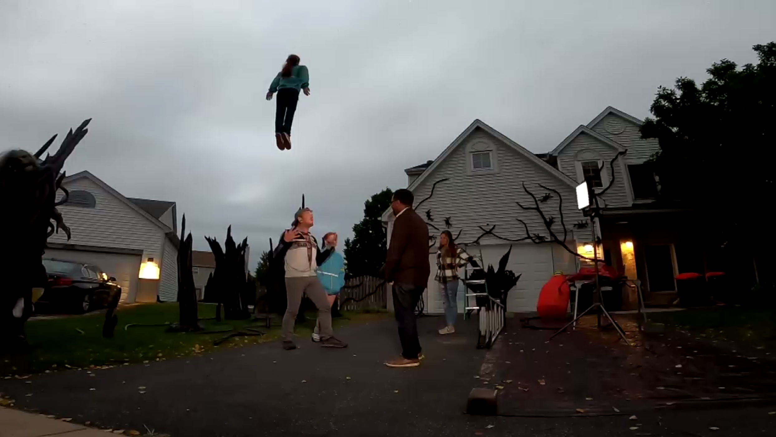 Plainfield couple's 'Stranger Things' Halloween display to be open on ...