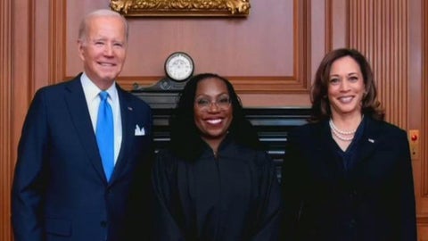 Justice Ketanji Brown Jackson formally welcomed to Supreme Court in ...
