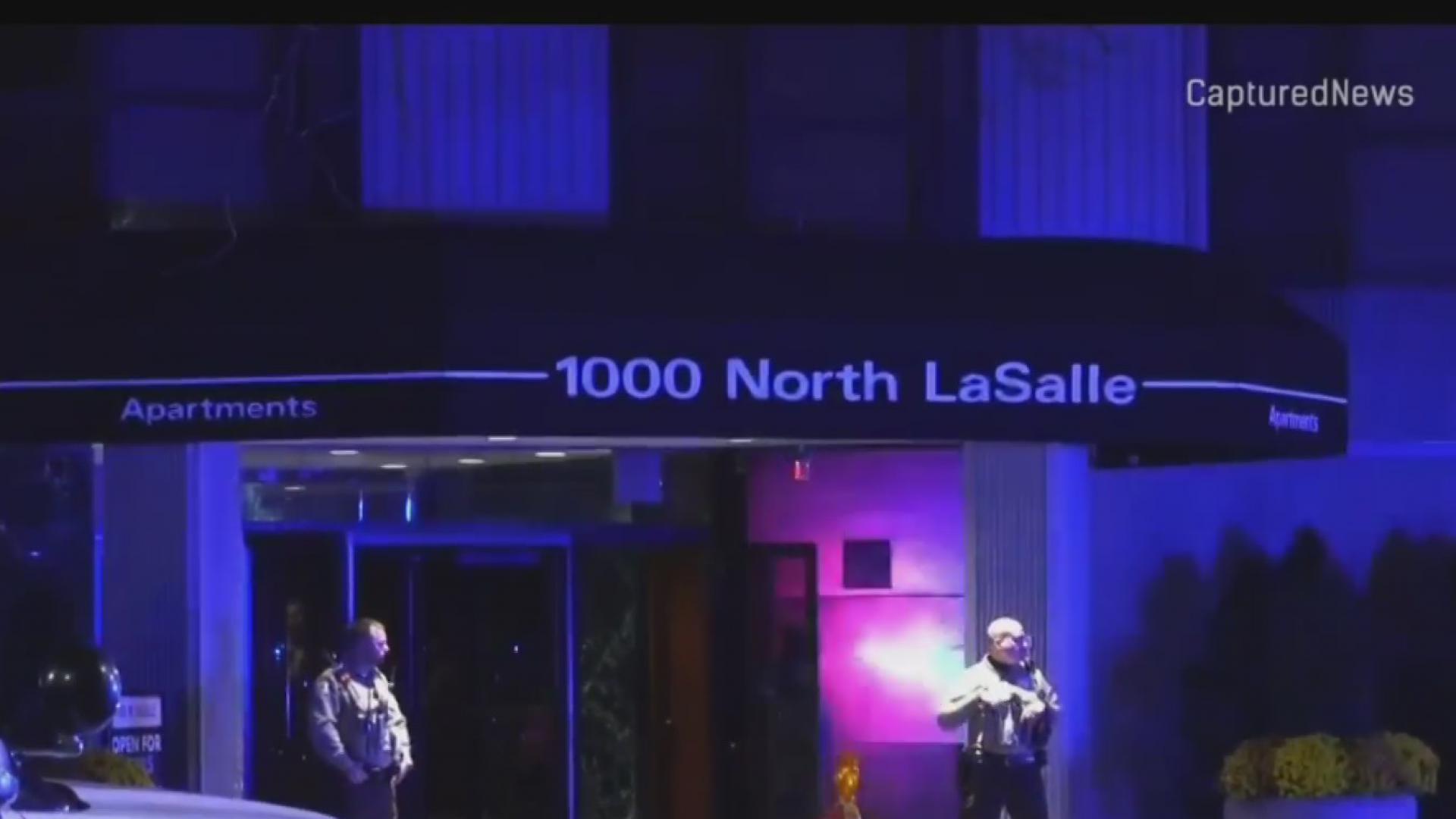 2 people in critical condition after shooting inside Near North Side ...