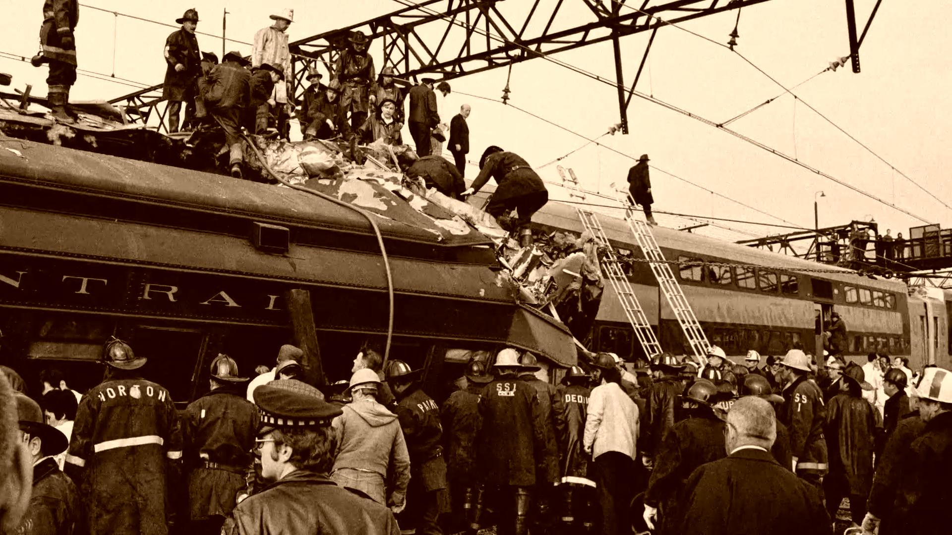 Survivors mark 50th anniversary of deadly Illinois Central train crash ...