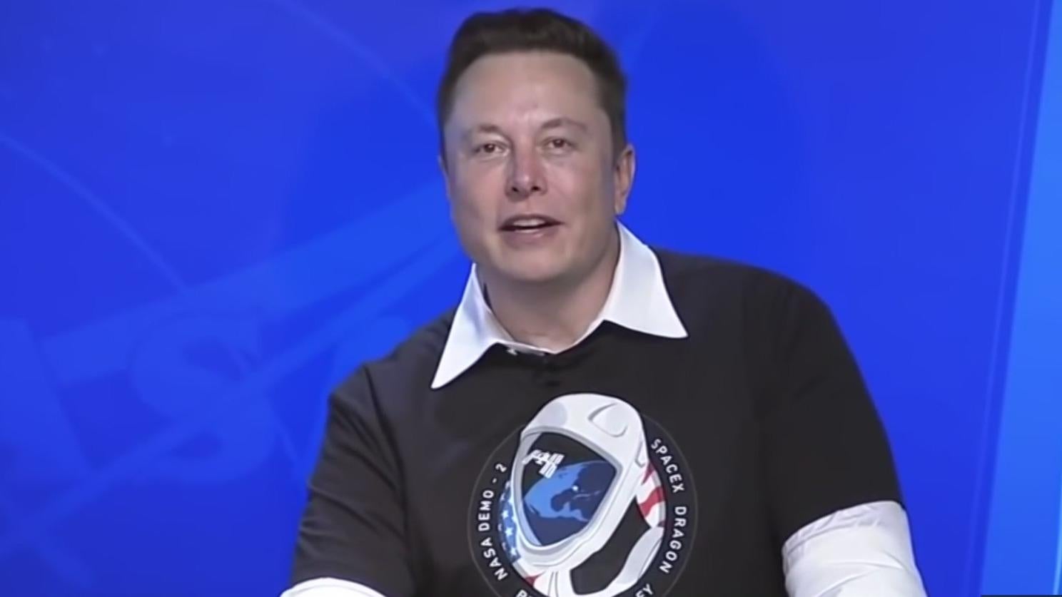 Twitter employees head for the exits after Elon Musk's 'extremely hardcore' work ultimatum - CBS ...