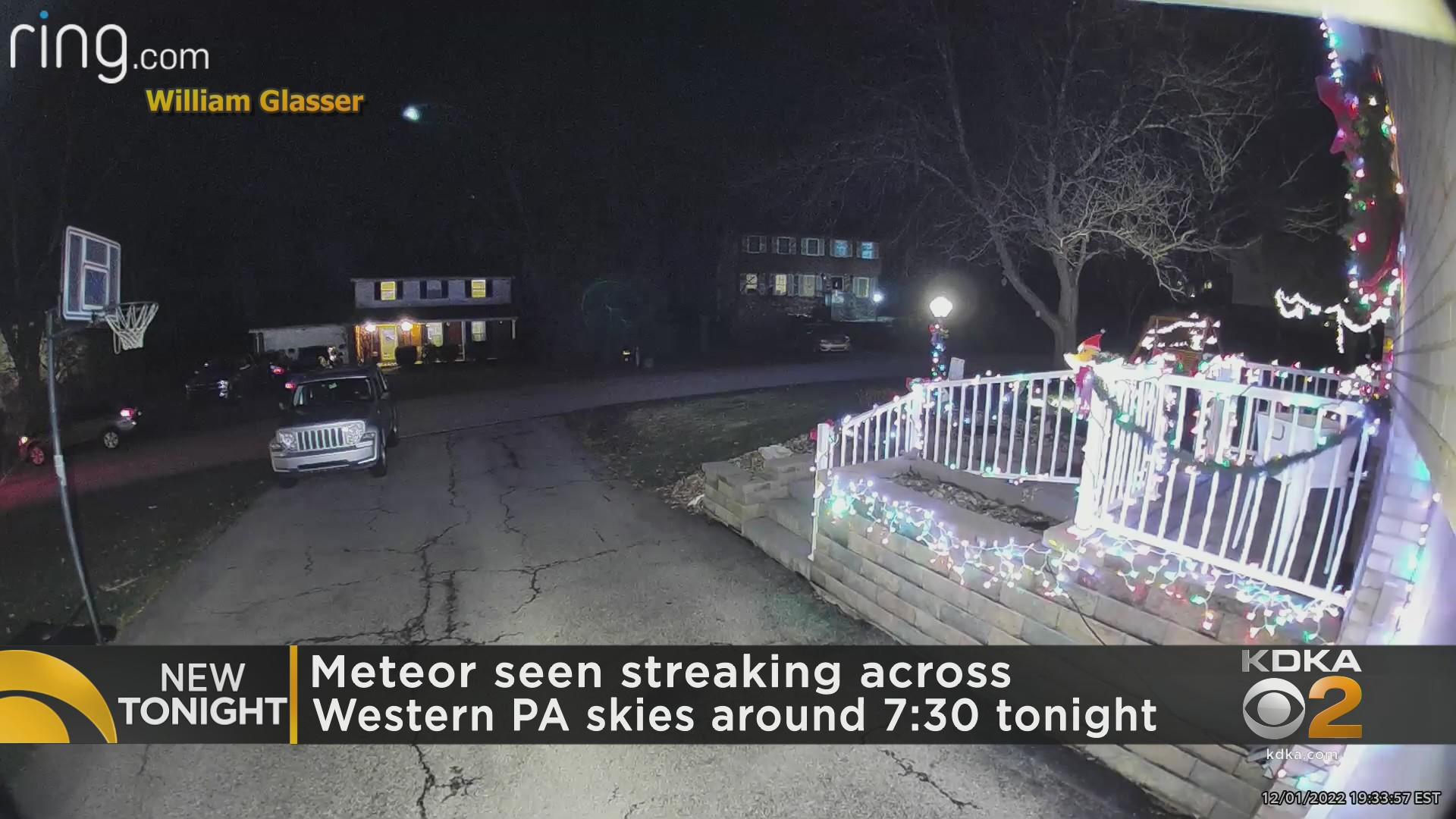 WATCH: Meteor lights up the night sky in western Pennsylvania - CBS ...