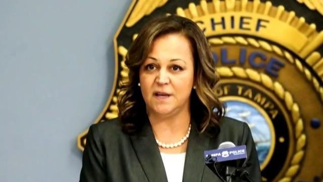 Tampa Police Chief Mary O'Connor resigns after flashing her badge to ...