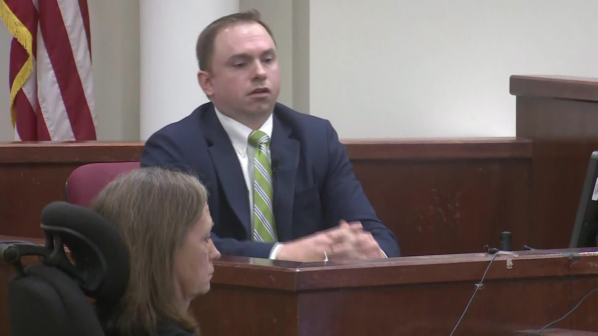 Former officer Aaron Dean: Atatiana Jefferson had the gun "pointed ...