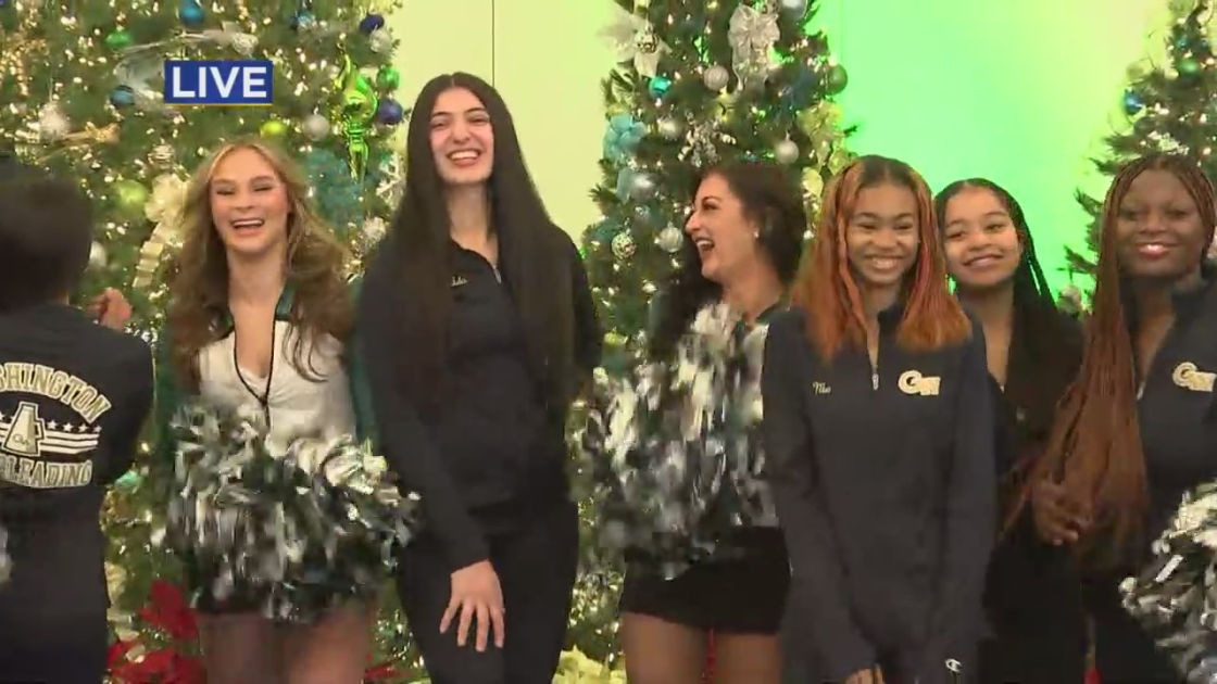 Eagles cheerleaders, Swoop surprise local team heading to nationals ...
