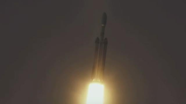 SpaceX Falcon Heavy launches two Space Force satellites in spectacular ...
