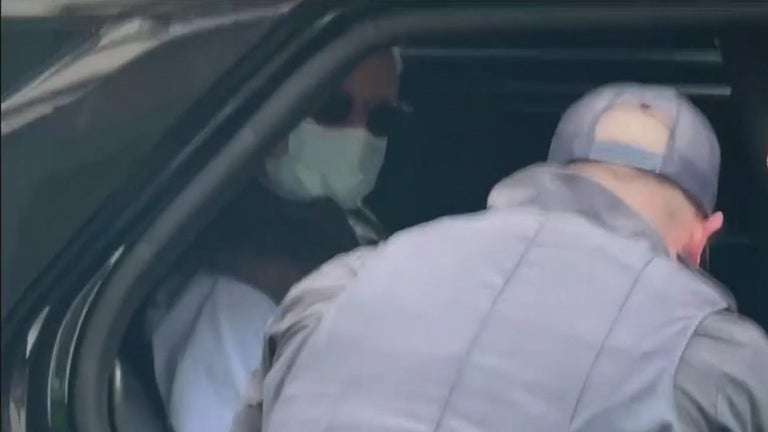 Gallery owner Collier Gwin in San Francisco police custody for spraying ...