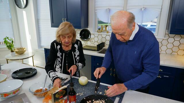 Holocaust survivors share their Jewish recipes in new cookbook: "Food ...