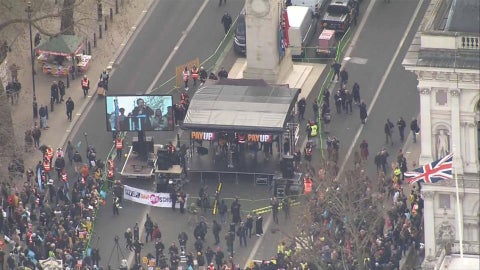 Strike in UK: General strike sees British teachers, transport worker ...