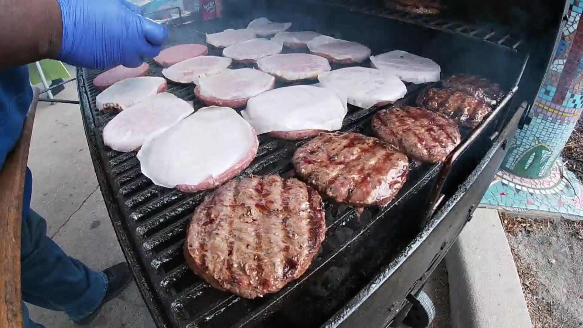 Neighbors help neighbors at weekly South Shore community cookout - CBS ...