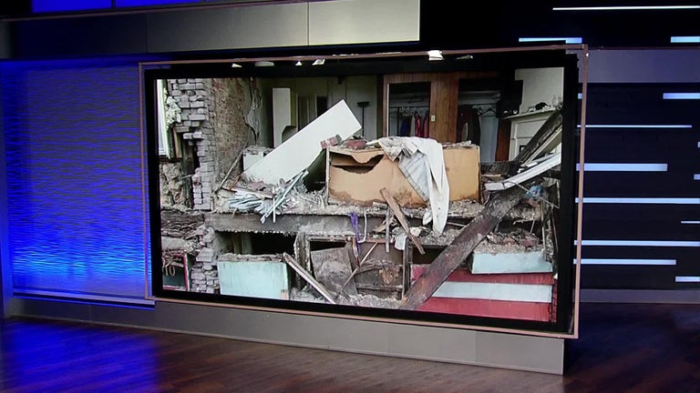 Condemned building collapses in Manchester - CBS Pittsburgh