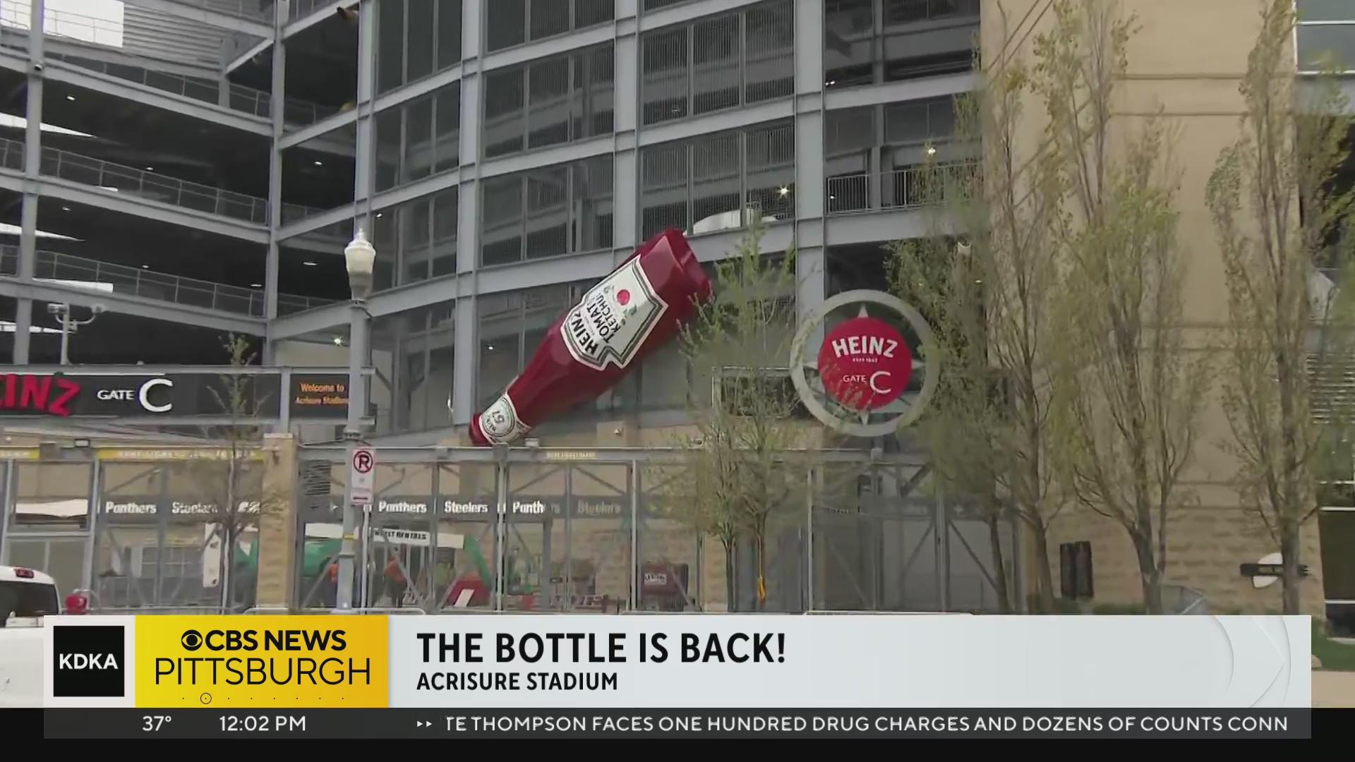 Iconic giant ketchup bottle returns to Heinz Gate outside Acrisure ...
