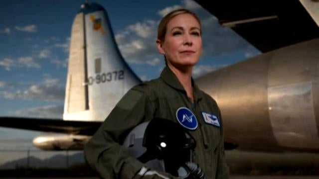 Retired Air Force pilot recalls miraculous landing after nearly being ...