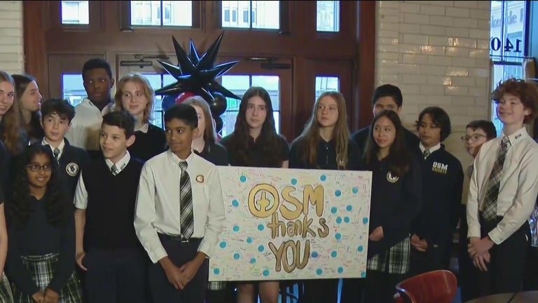 Chicago Firehouse Restaurant for International Firefighters' Day - CBS ...