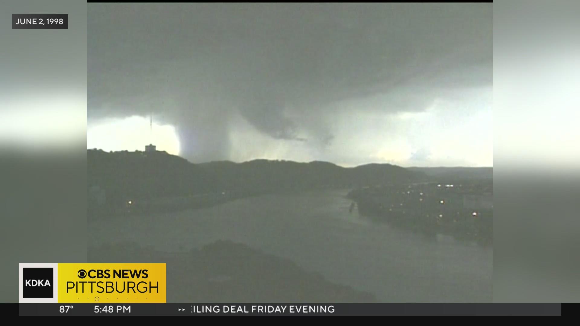 Tornado hit Mt. Washington 25 years ago - CBS Pittsburgh
