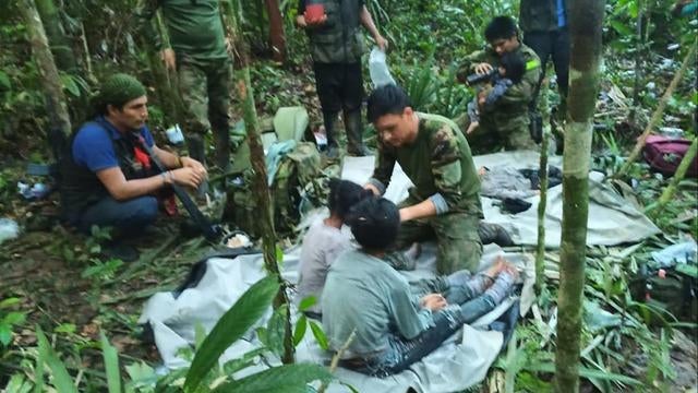 Amazon jungle crash survivors recovering as soldiers search for missing rescue dog - CBS News