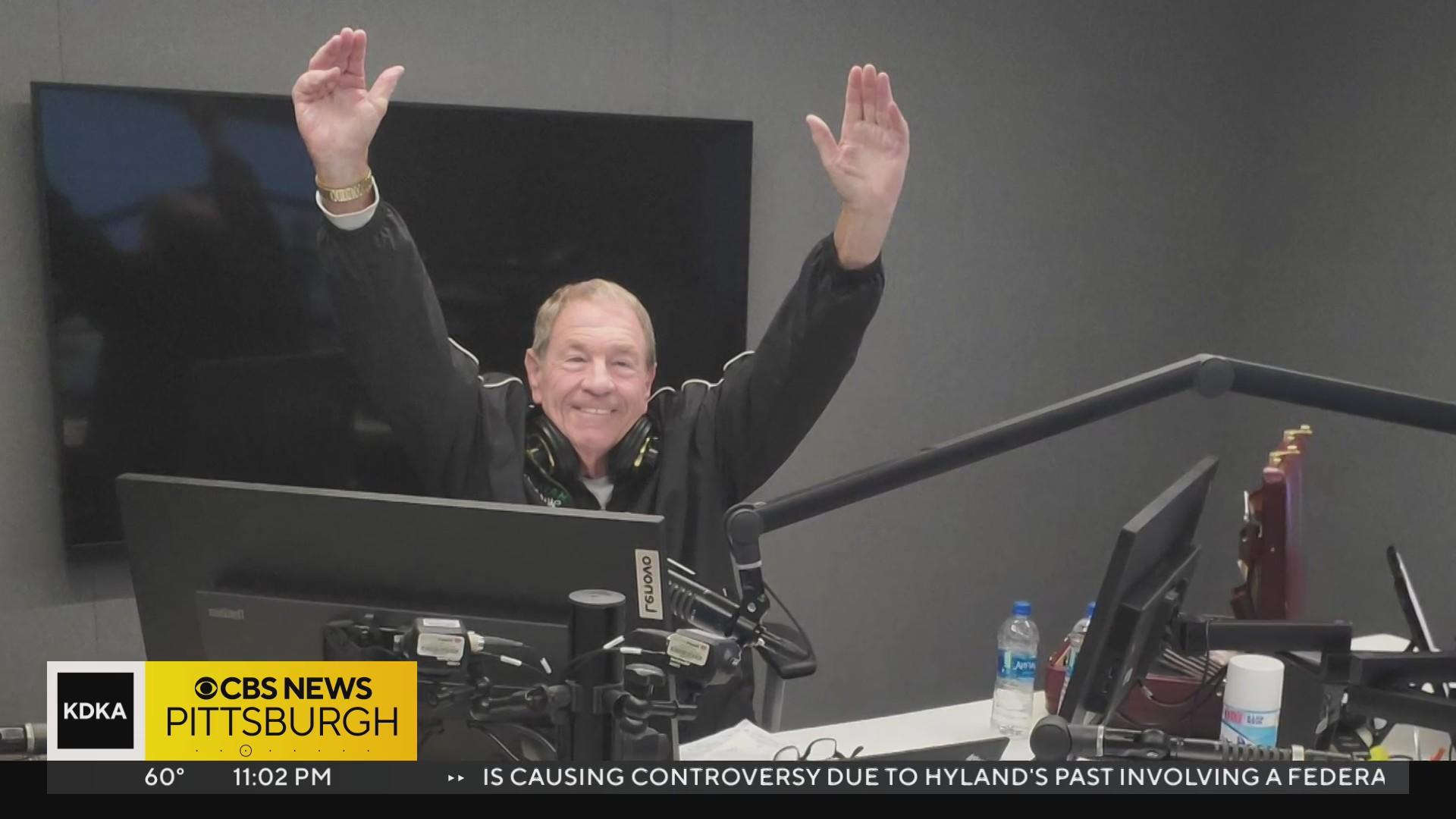 Legendary Pittsburgh sports broadcaster Stan Savran dies at 76 - CBS ...