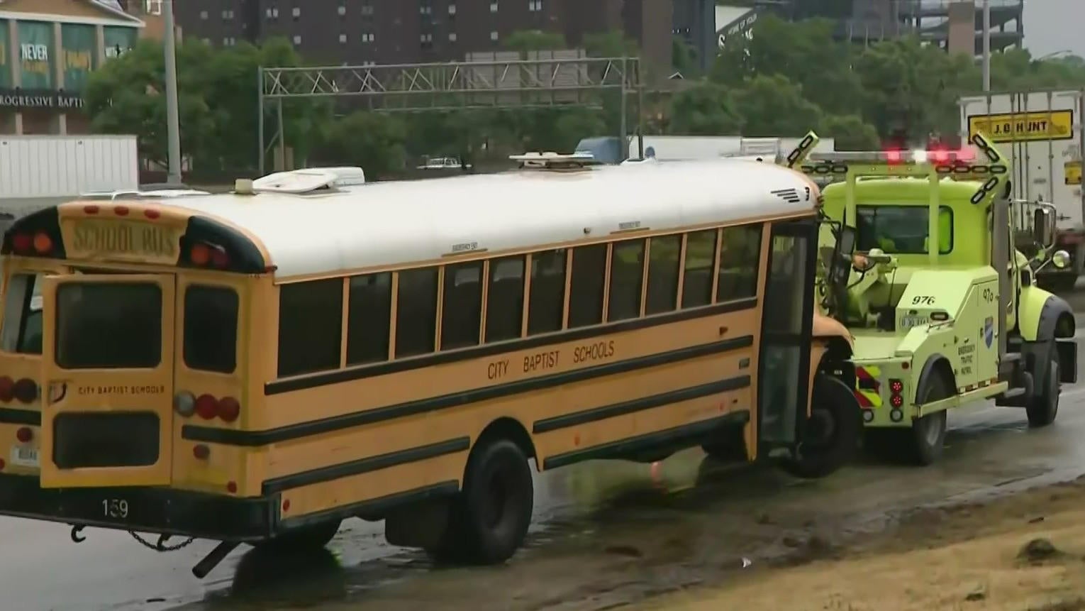 School bus flips over on side on Dan Ryan Expressway - CBS Chicago