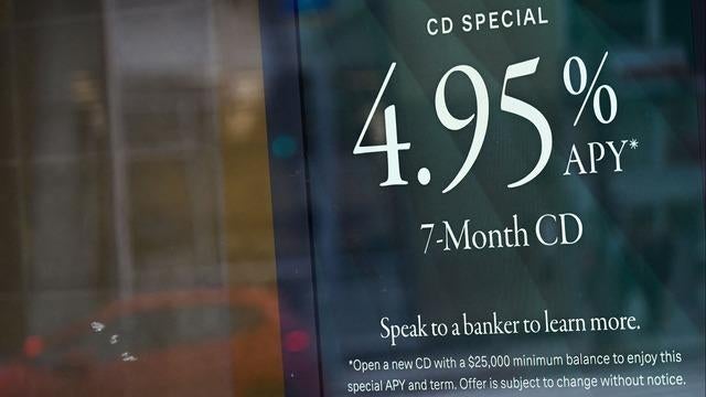 Looking to invest? Here's why it's a great time to get a CD. - CBS News