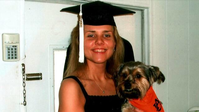 Lori Ann Slesinski case: Rick Ennis murdered his parents when he was 12 ...
