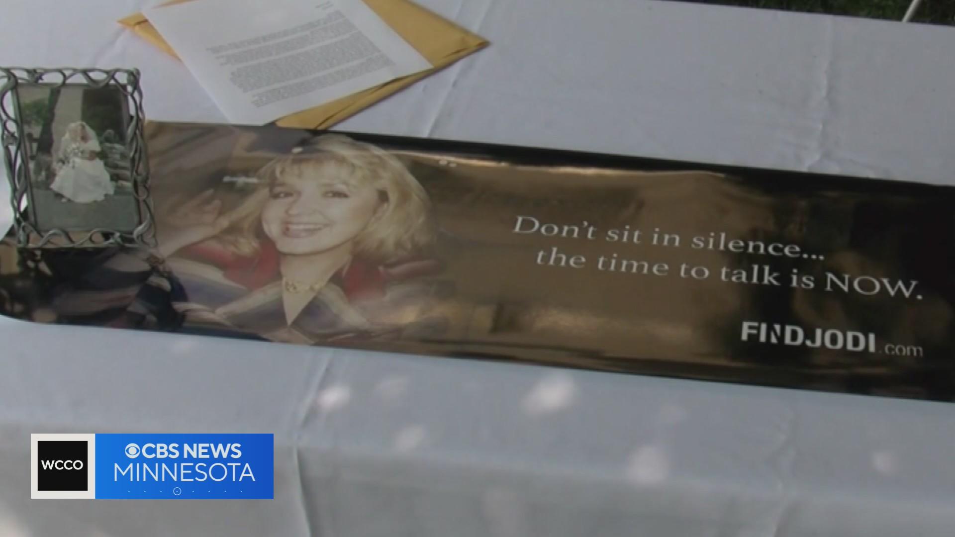 28 years ago this week, news anchor Jodi Huisentruit disappeared - CBS ...