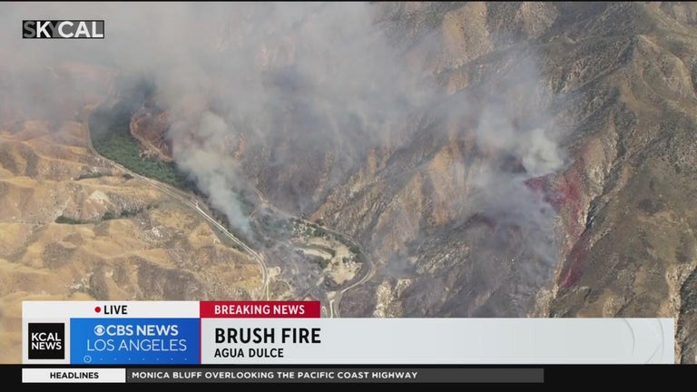 Three separate fires torch hillsides near Santa Clarita and Agua Dulce ...