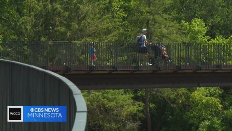 Minnesota Zoo's Treetop Trail -- world's longest elevated pedestrian ...