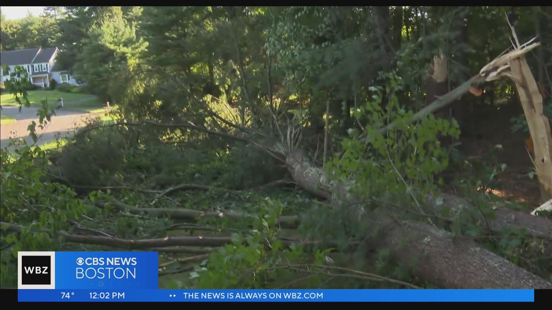 'It just whooshed right by,' Tornado hit Foxboro briefly Saturday ...
