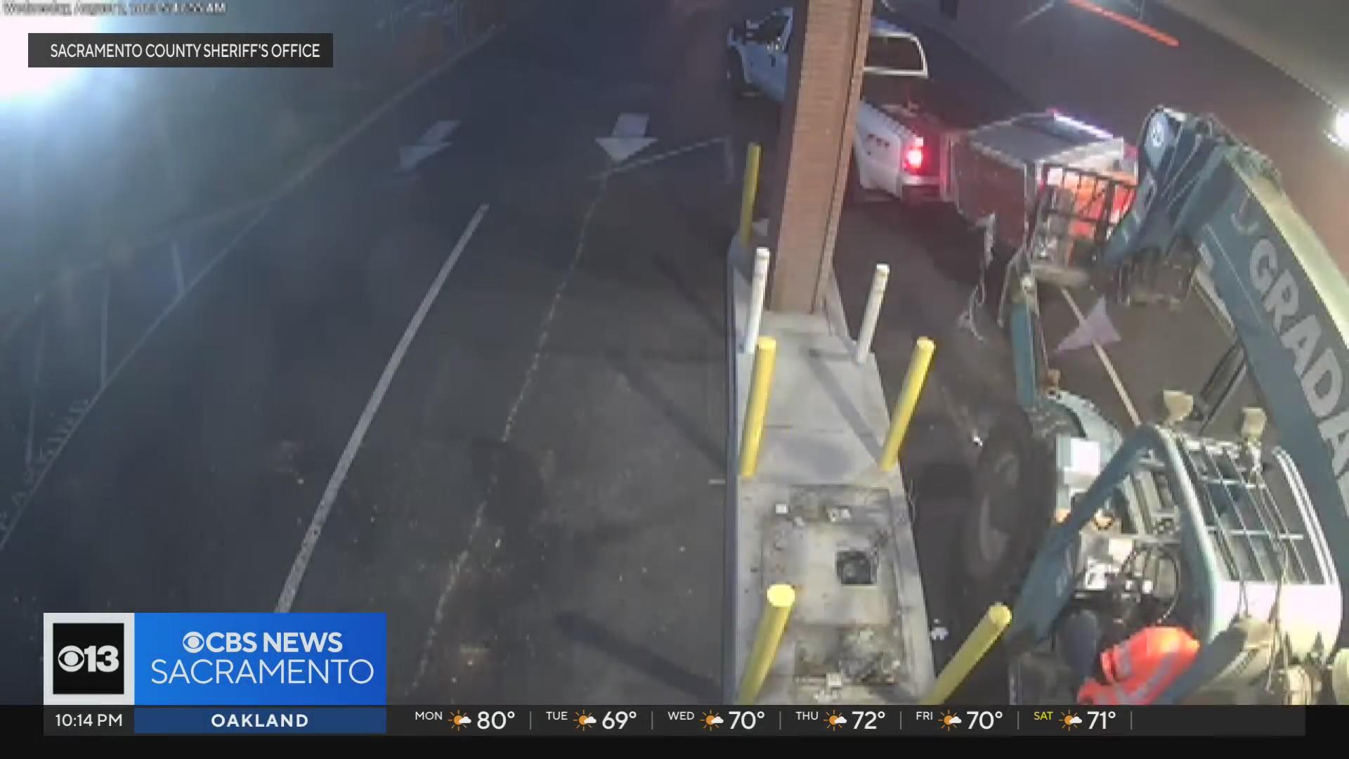 WATCH: Video shows botched ATM heist in Sacramento County - CBS Sacramento