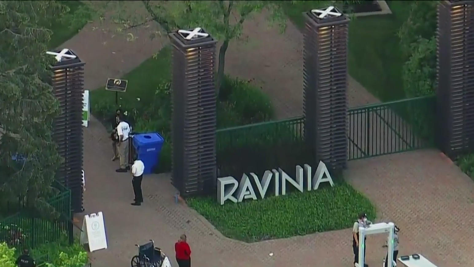 Former employee charged with stealing over $100K from Ravinia Festival ...