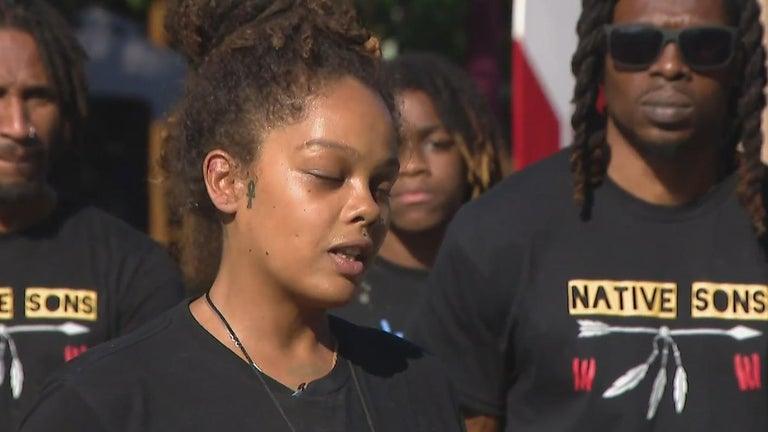 Rogers Park group calls on gang members to cease fire during day - CBS ...